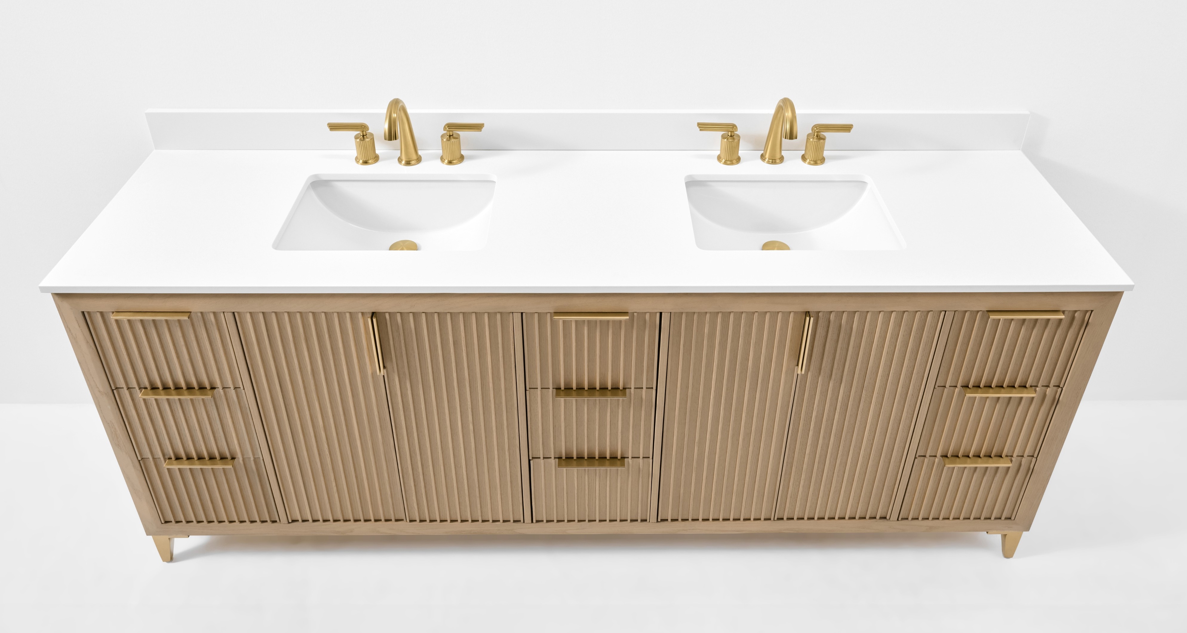 84" Double Bath Vanity in Oak Finish with White quartz Vanity Top and ...